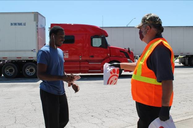 Essential transportation workers honored for their contribution with ...